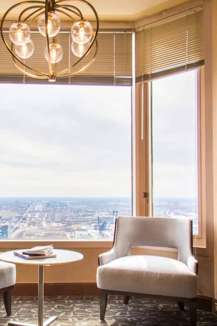 The Buckingham Hotel - Illinois