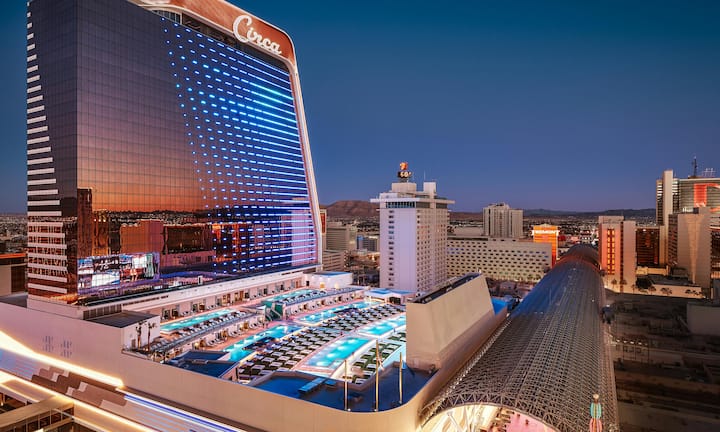 Circa Resort & Casino - Adults Only - Las Vegas