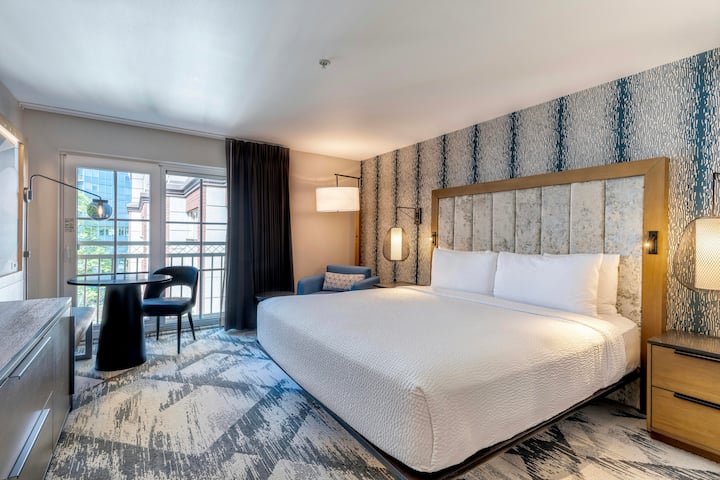 Silver Cloud Hotel - Seattle Broadway - Seattle, WA