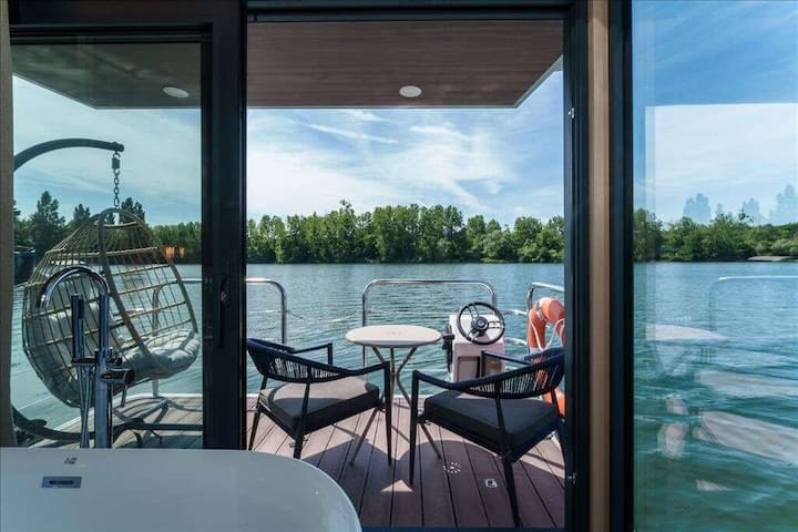 Escale Royale Torcy - Pontault-Combault