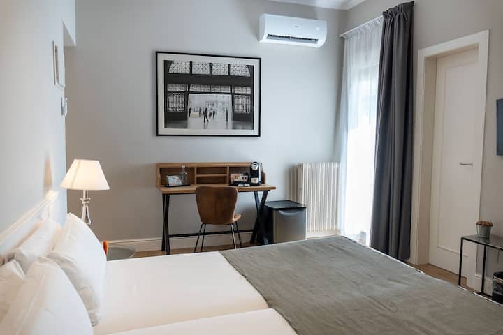 Meson Castilla Atiram Hotel - Barcelona