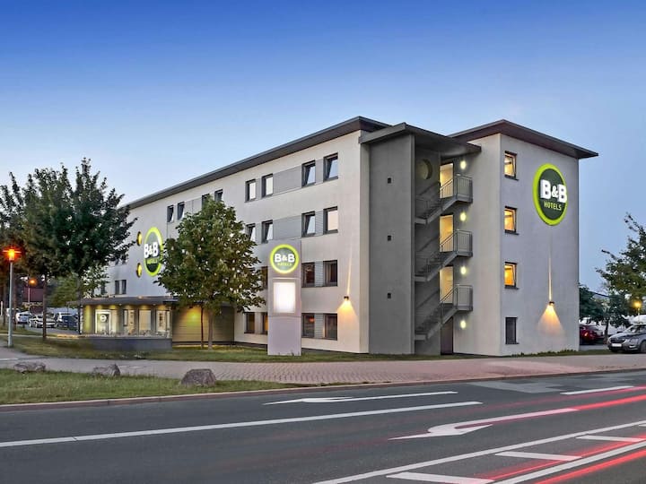 B&b Hotel Mannheim-neuostheim - Mannheim