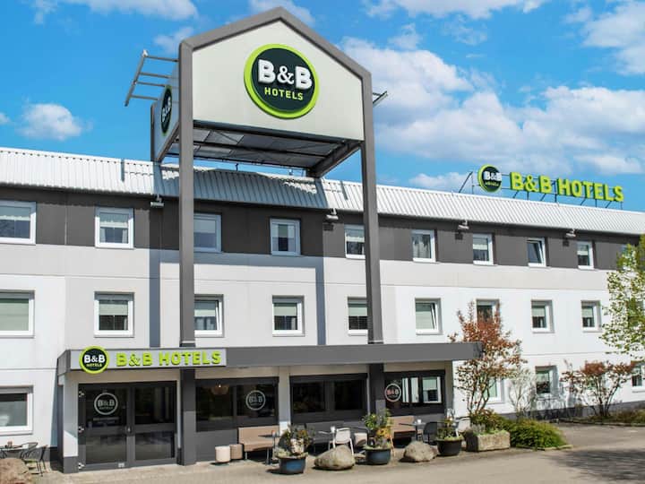 B&b Hotel Rostock-broderstorf - Rostock