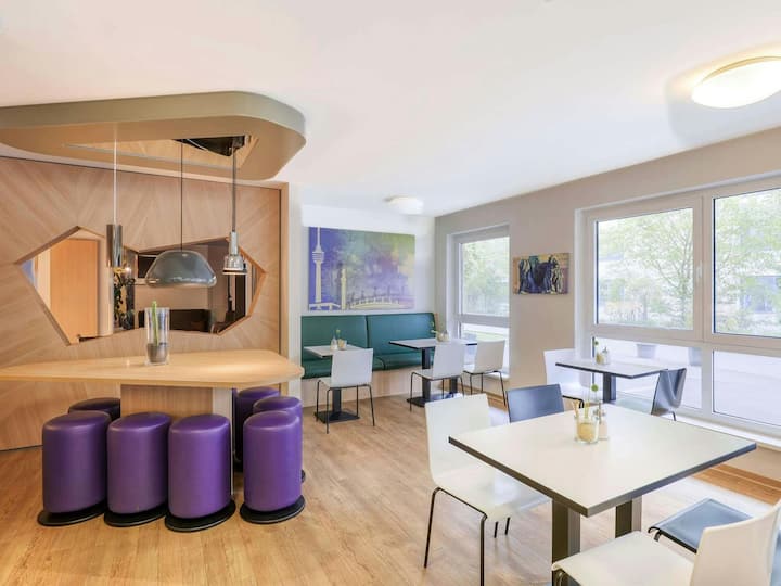 B&b Hotel Stuttgart-vaihingen - Stuttgart