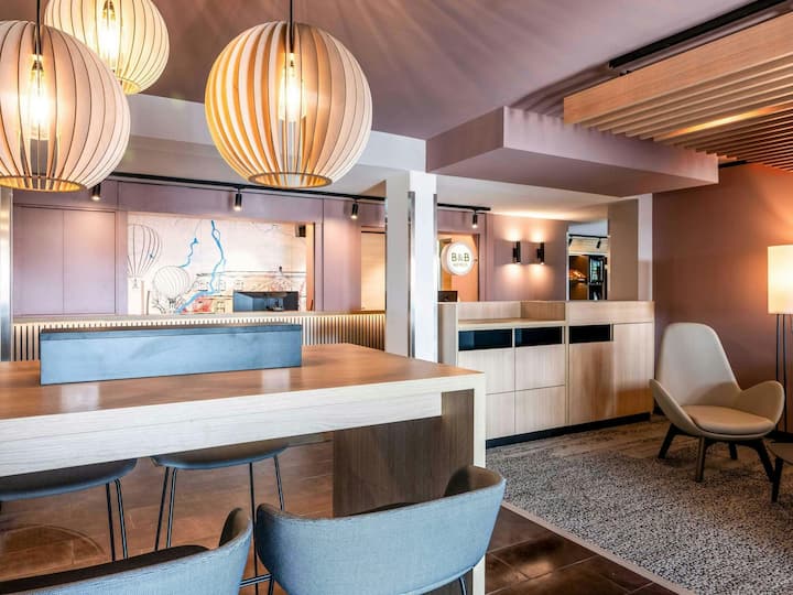 B&b Hotel Erlangen-süd - Erlangen