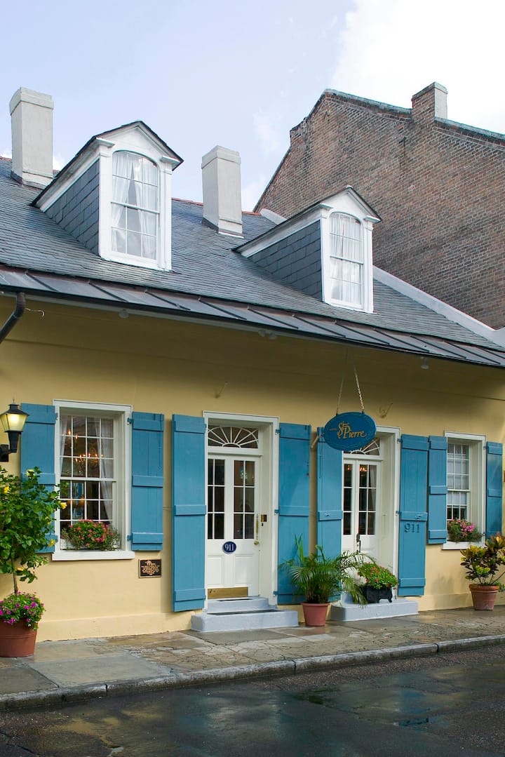 Hotel St. Pierre - New Orleans, LA