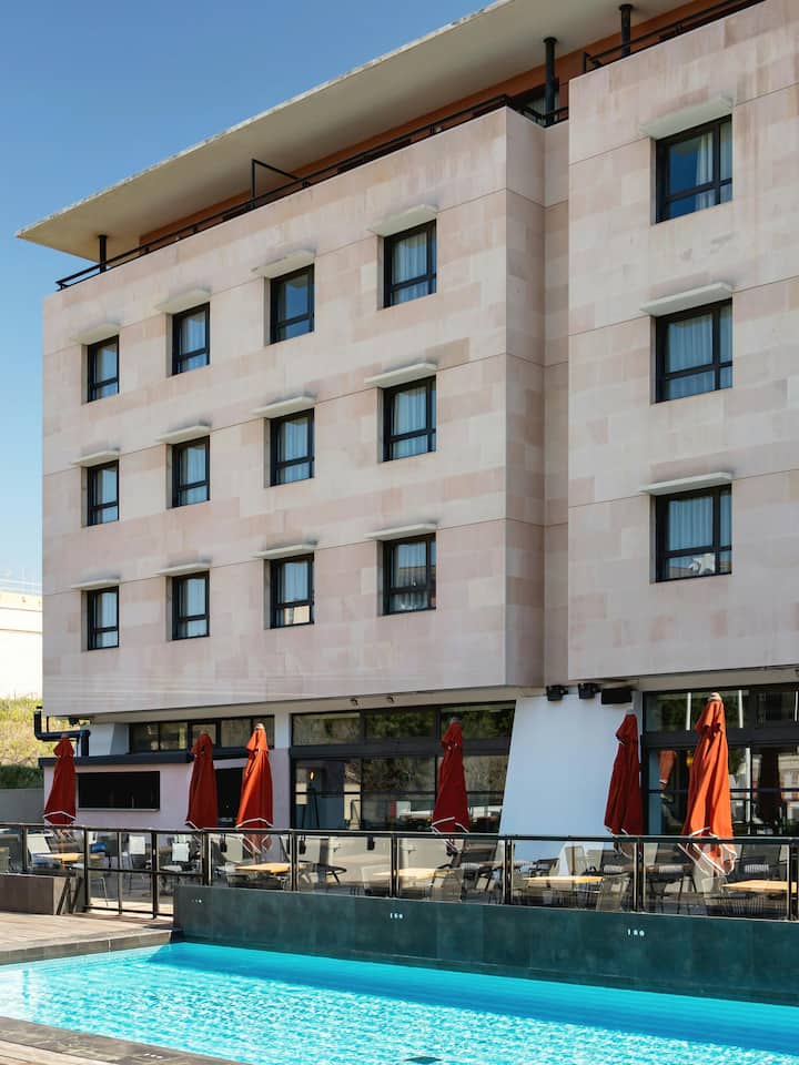 New Hotel Of Marseille - Calanques de Marseille