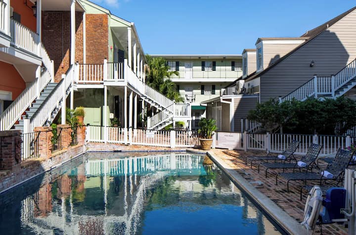 New Orleans Courtyard Hotel - New Orleans, LA
