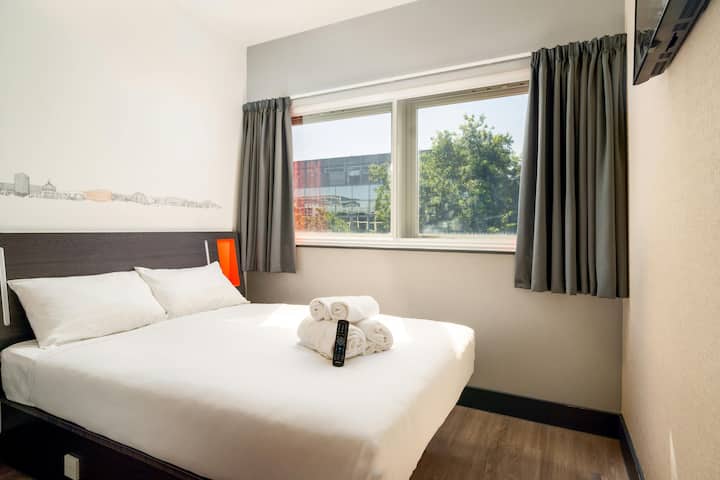 Easyhotel Milton Keynes - 밀턴 케인즈