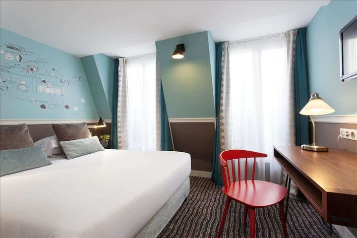 Hôtel Des 3 Poussins - Montreuil