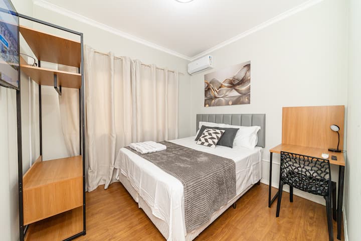 Durma Como Rei  Camas De Luxo  Pousada Boutique - Joinville