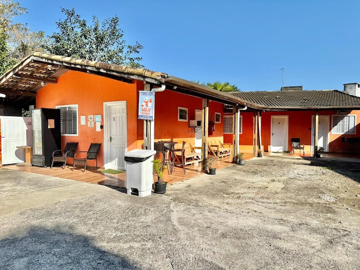 Pousada Estacionamento Navega - Guarujá