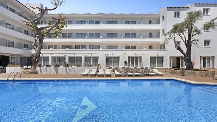 - Mallorca
