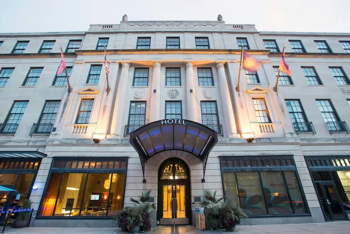 Magnolia Hotel Omaha - Nebraska