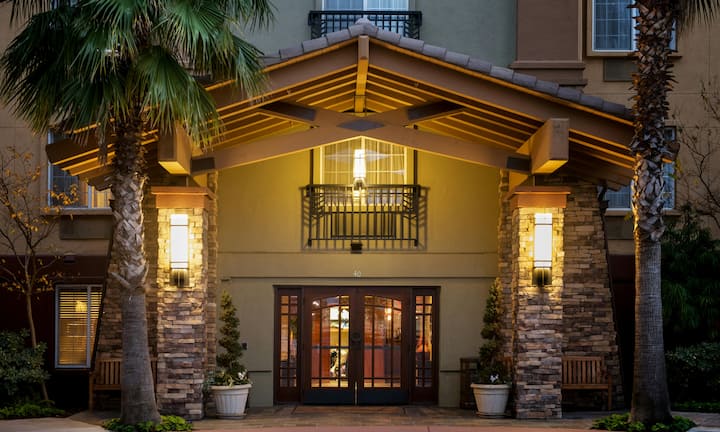 Larkspur Landing Sacramento - An All-suite Hotel - Sacramento