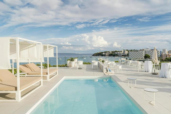 Reverence Mare - Adults Only, Breakfast Included - Magaluf