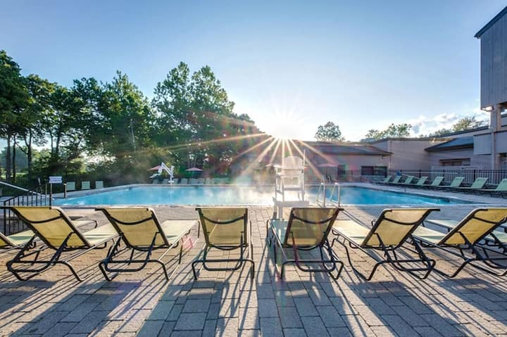 Heritage Hotel Golf & Conference Center - Connecticut
