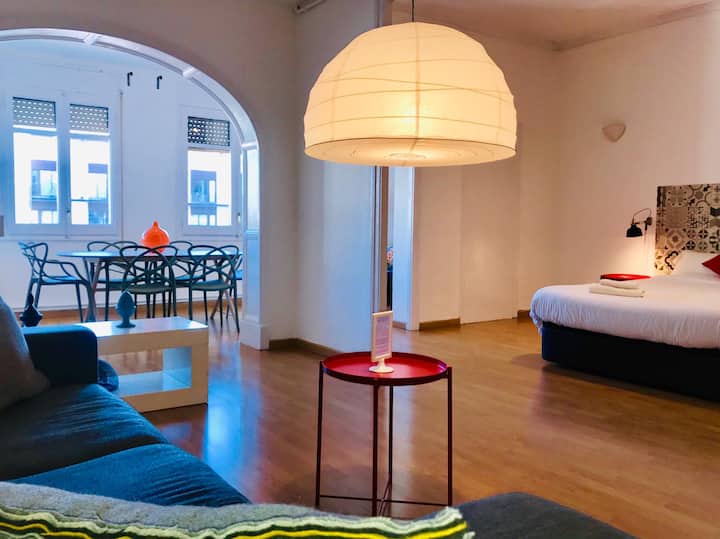 4 Apartments, 1 Building /Close To Paseo De Graci. - Barcelona