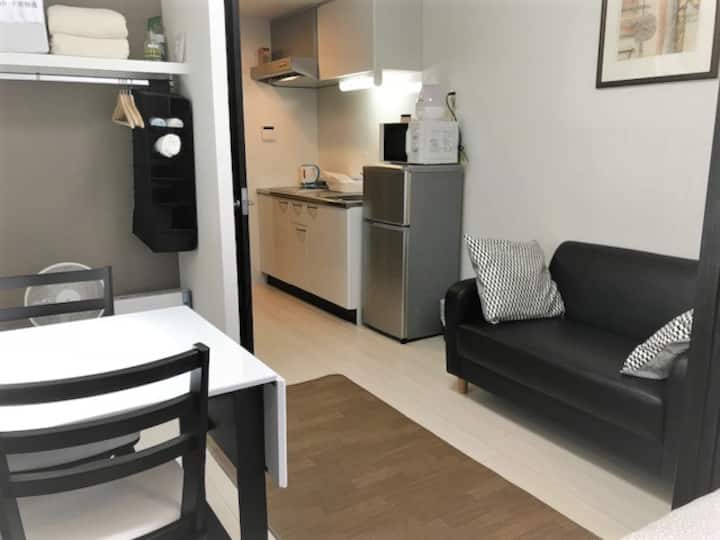 えびすさんのアパートメント 2、ダブルベッド2台アパートメント - Osaka