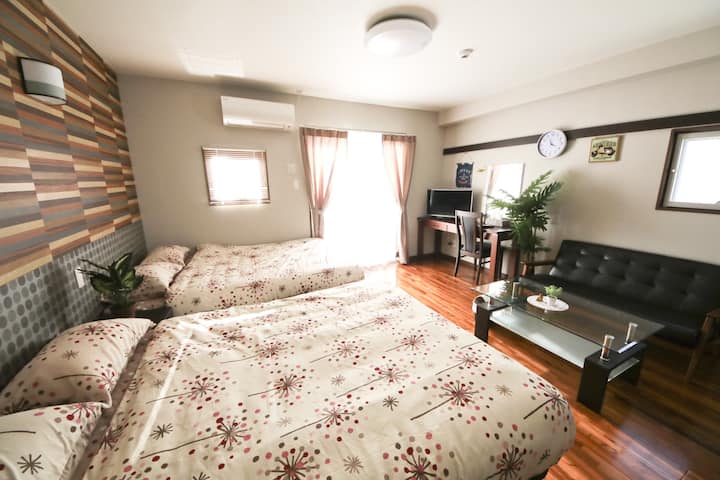 Nobuyuki's Apartment 4, Apartment 20 With 2 Double Beds - Naha