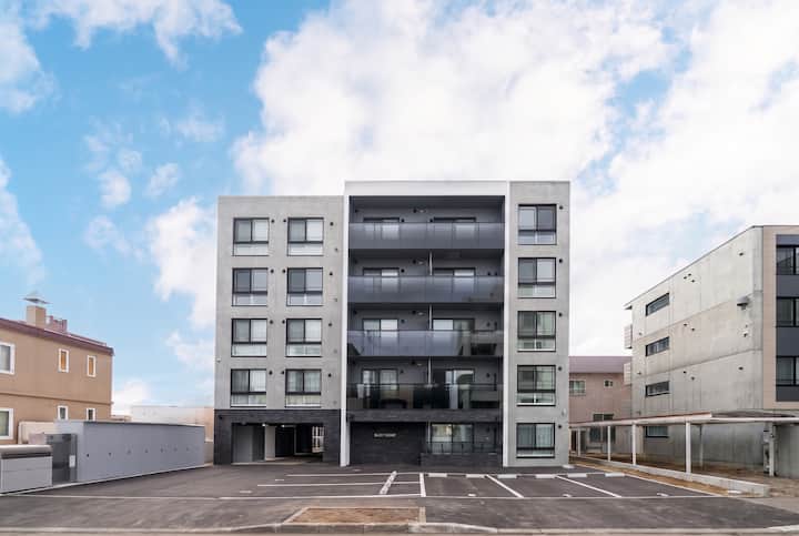 Blue Forest - Choose From 2 Private Apartments - Sapporo