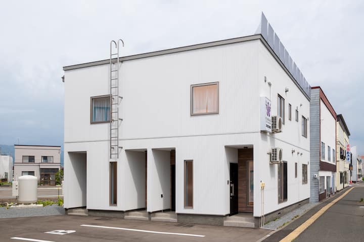 Furano Ezo Murasaki B、furano Ezo Murasaki B 102 - 富良野市