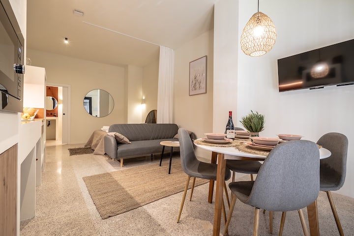 Pepeflats - Eg 3 And 4, Luxury Mediterranean-style Suite. - Paterna
