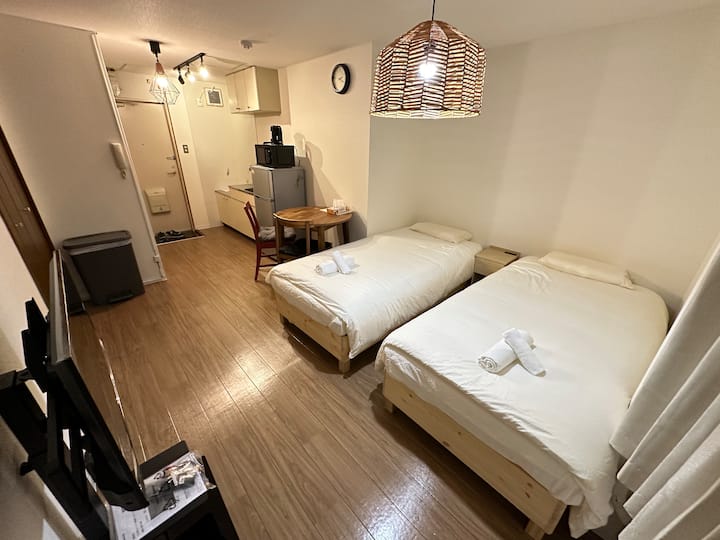 Osaka Namba Apartment Tsūtenkaku/nihonbashi/tennōji/namba/tram Direct Access To Airport, Twin Bed Apartment 33 - Osaka
