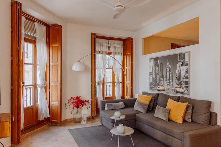 Lovely Apartment Serranos Towers - Paterna