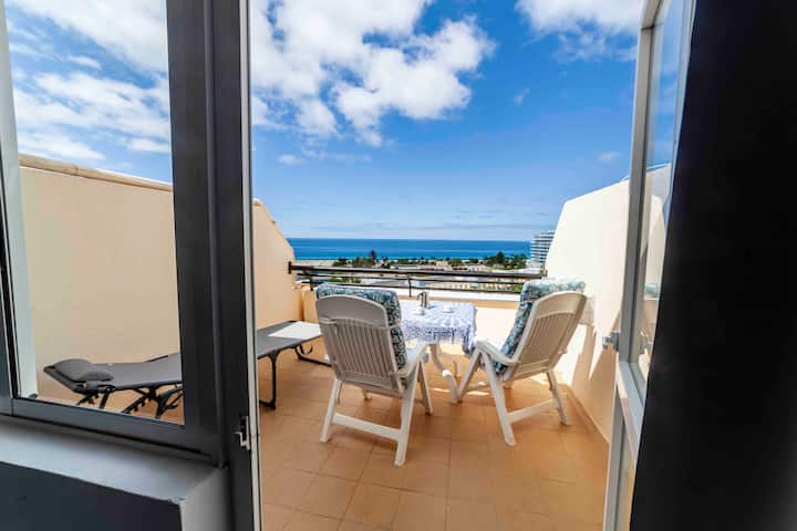 Manuela's Apartments 1, Top-floor Ocean View. - Morro Jable