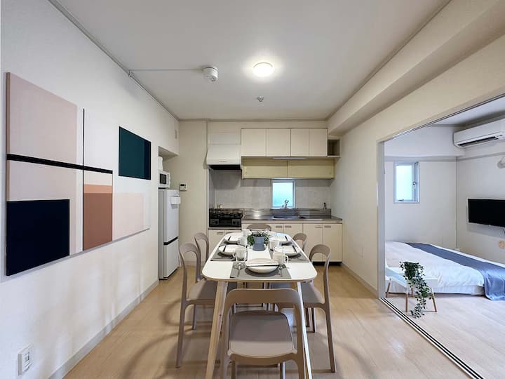 第三久保井ビル By B Hotel 広島市内中心部、観光地への便利なアクセス、ダブルベッド2台の. - Hiroshima