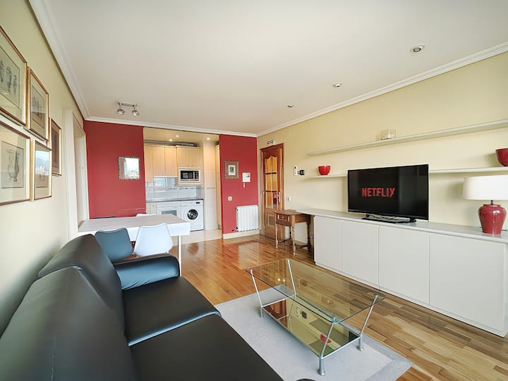 Apartamentos De Gestión De Alojamientos, Apartame. - Pamplona