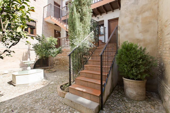 Alessandra 1 Apartments, Apartment Door. - 그라나다