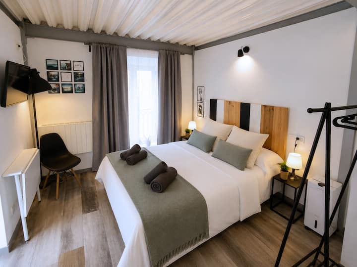 Vibuhomes Studios In San Gil Burgos, Vibuhome... - Burgos