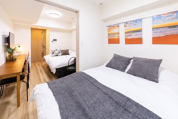 Skyhome, A Great Location With Direct Access To Haneda Airport, Apartment With Double Bed And Sofa Bed - Kawasaki