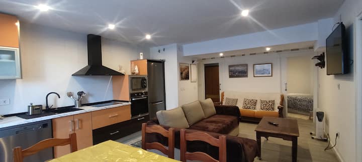 Edif Europa, Family Apartment T28 - Sierra Nevada