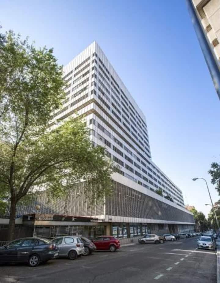 Apartamentos De Miguel 1, Luxury Apartment - Madrid
