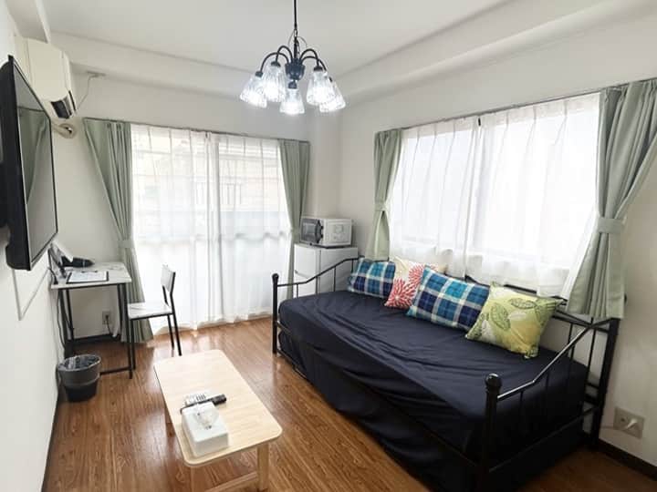 Kengo's Apartment, A 5-minute Walk From Nishi-nishii Station, With Easy Access To Ueno And Asakusa, And 2 Single Beds. - 소카시