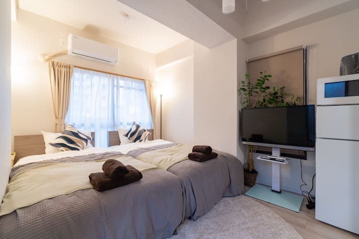 Sho Family's Apartment 1, Family Apartment 3 - Japan