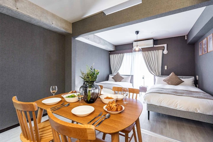Mamoru's Apartment, Apartment 401 With Two Double Beds - Osaka