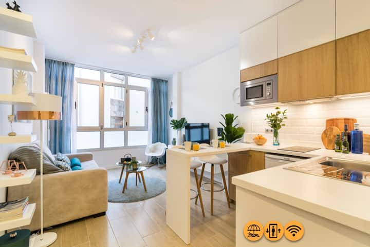 Comfortable Apartment In Las Canteras Beach - Gran Canaria