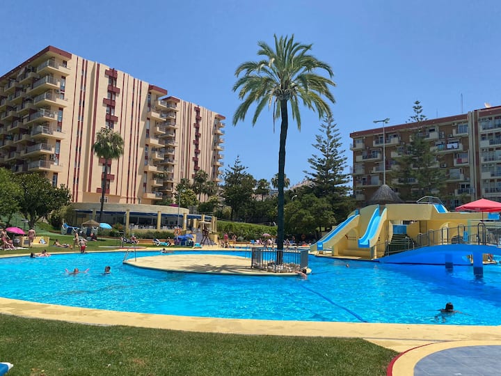 Studio With Sea View, Swimming Pools, 24-hour Reception. - Benalmádena