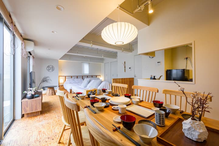 Bar On The Ground Floor | Stylish Designer Room 4 Minutes From Ryogoku Station | Bar Offin', Bar Of. - Ginza