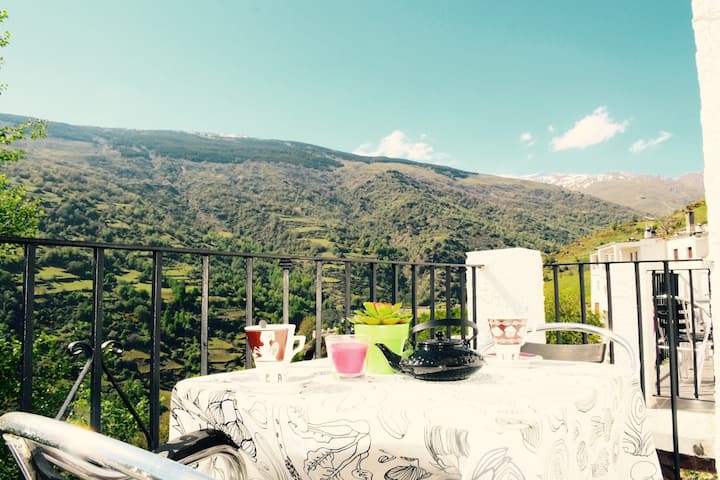 Vista Veleta, Family Apartment 3 - Capileira