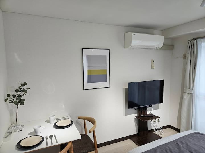 Re-8 Co., Ltd.'s Apartment Directly Connected To Haneda Airport; 8 Minutes On Foot From Omorimachi Station, 2-bedroom Apartment 3 - Kawasaki