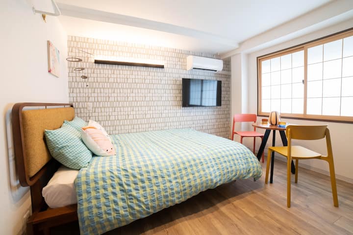 3-minute Walk From The Station | Good Access To Usj And Osaka | Laundry Available | Long-term Stays Welcome, 2 Floors | 20 M² | Queen Size Bed - Osaka, Japan