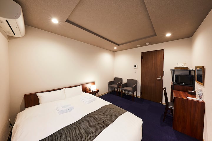 Yuzi's Apartment, 3 Minutes' Walk From Shimizu-gojo Station, 10 Minutes' Walk From Kawaramachi, With A Washing Machine And Kitchen... - Kyoto