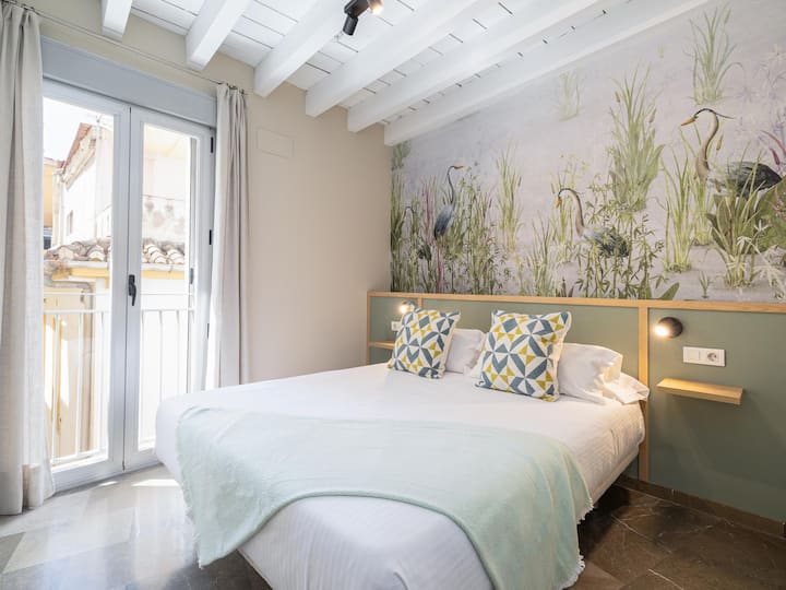 H2granada, Apartment With Double Bed And Sofa Bed. - Granada