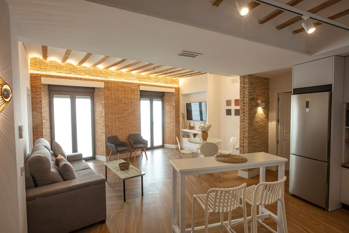 Velalma Centro Histórico, Apartamento Familiar 21 - Jaén, Spain