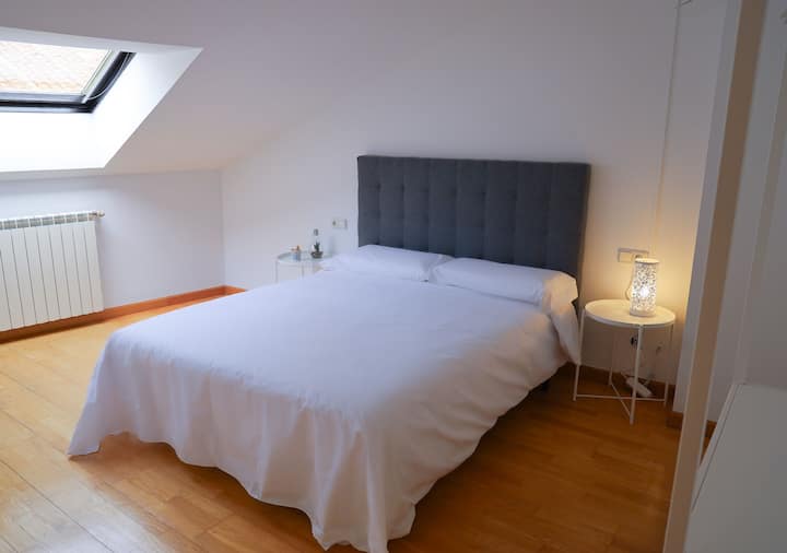 33 Pasos Catedral, Apartamento Familiar 3 - León, Espagne